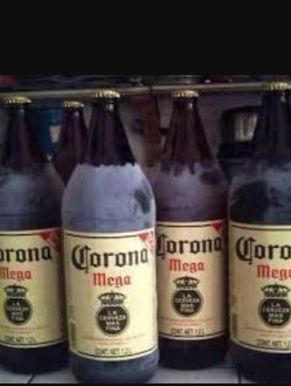 Caguama mega corona y Victoria $70 (General) in Houston, TX